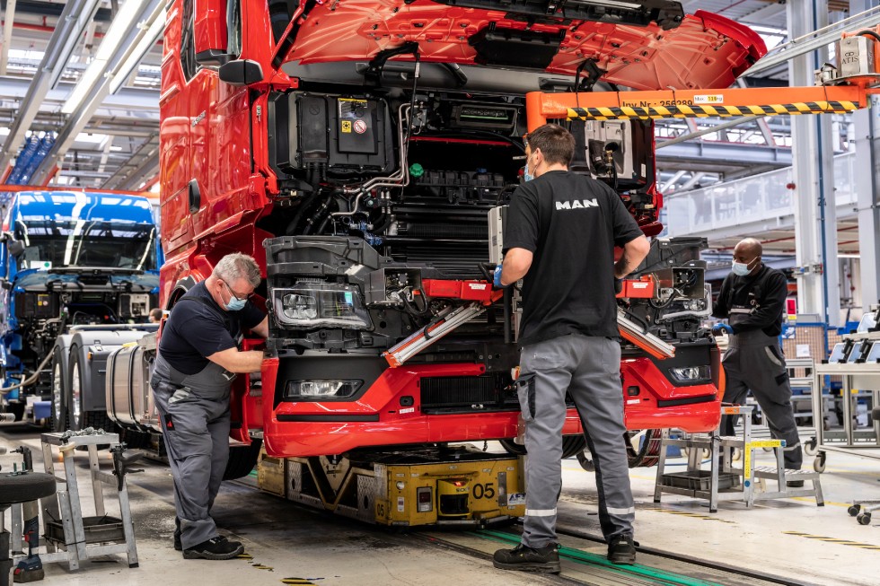 Planspiele für die „taktvolle Transformation“ elektrischer Lkw
