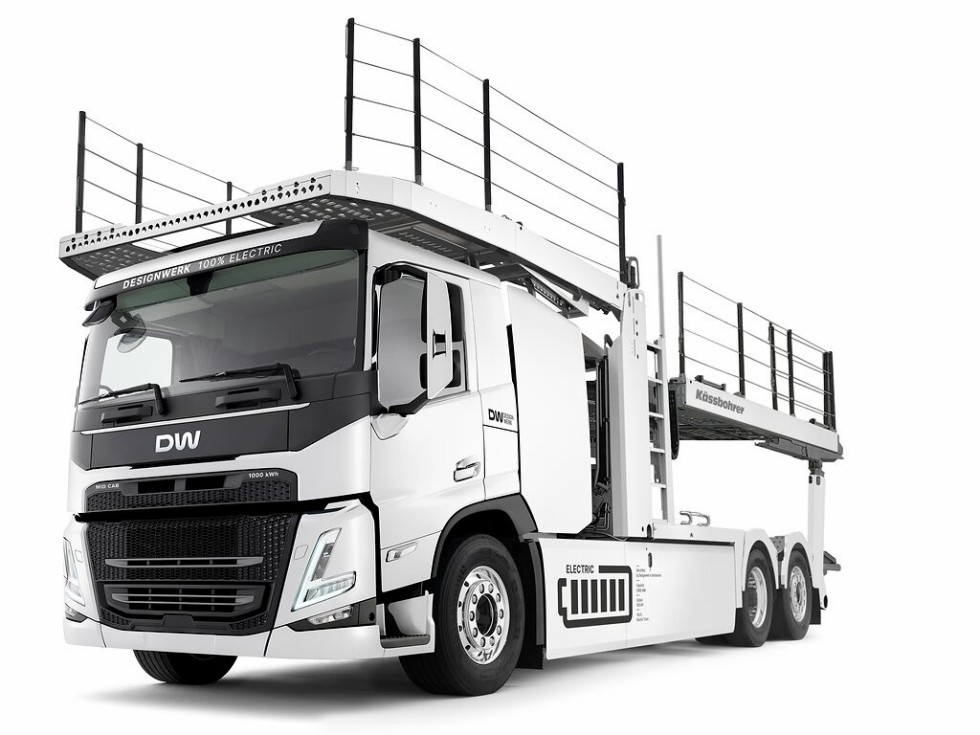 Lkw: Elektrischer Autotransporter mit 1000 kWh