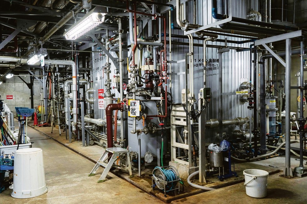 Biogasanlage im Keller liefert Heißwasser fürs Restaurant